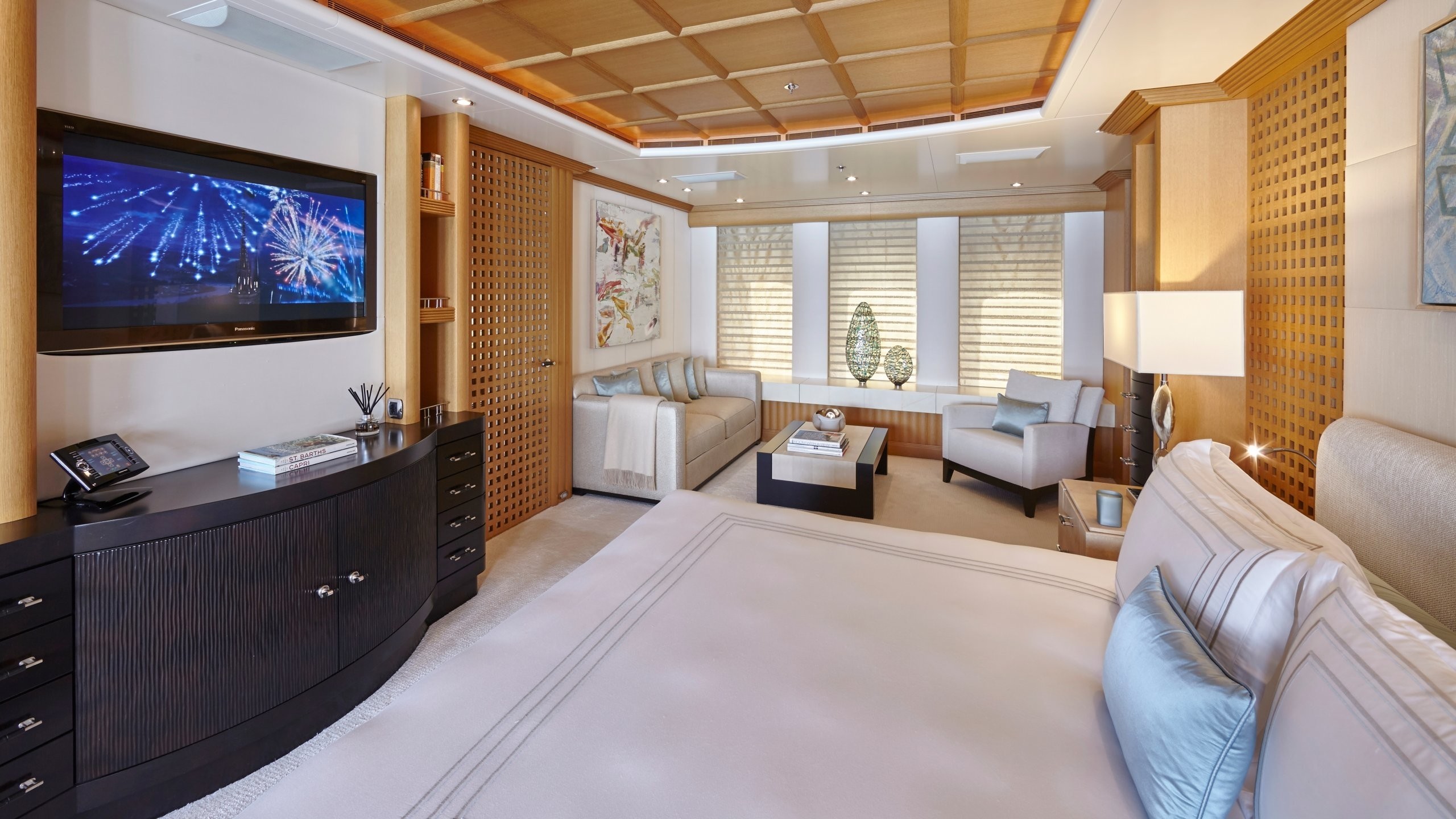 Feadship Image Gallery - Head - Office – Luxury Yacht Browser | by ...